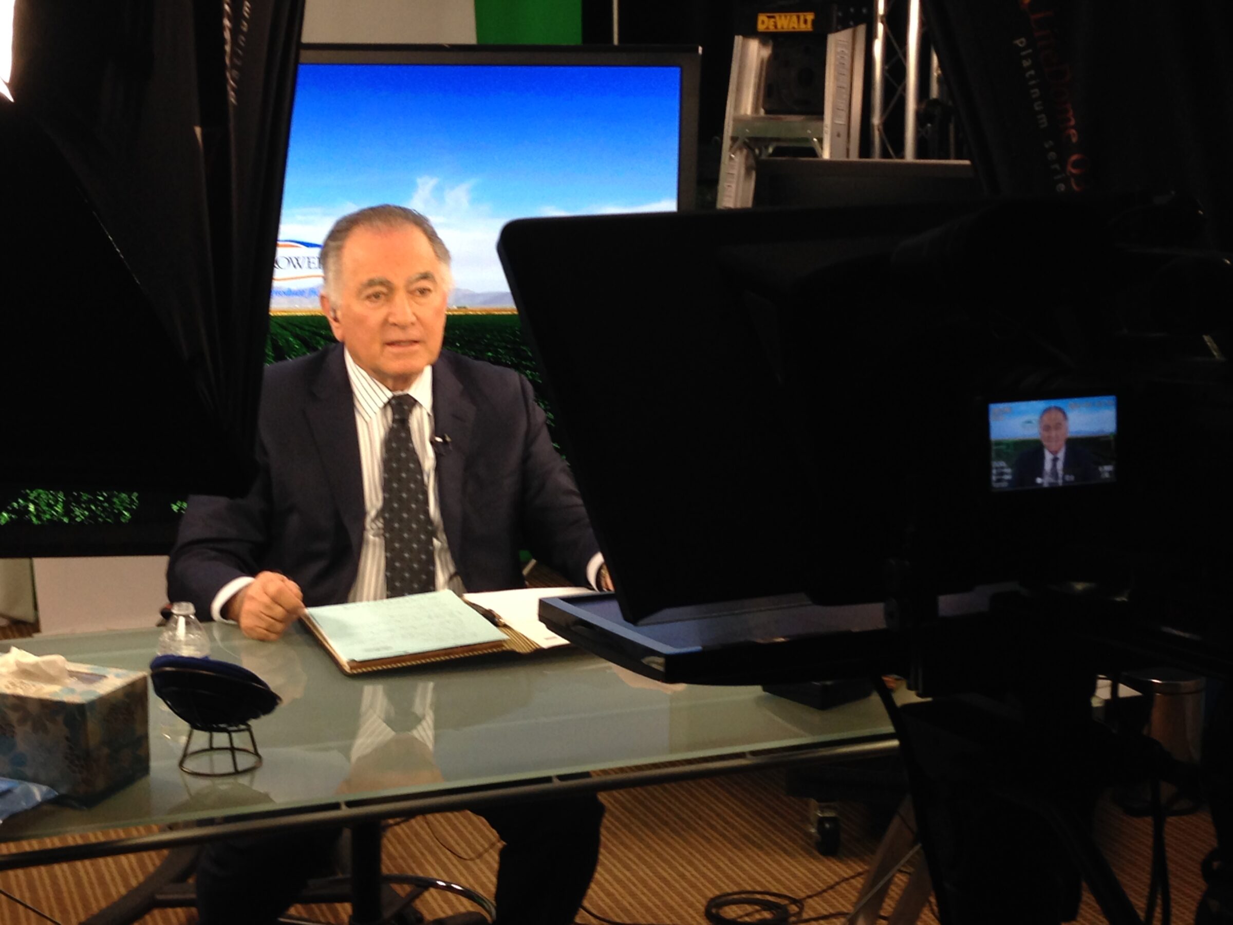 Some H-2A Workers Still Stuck at the Border - Western Growers ...