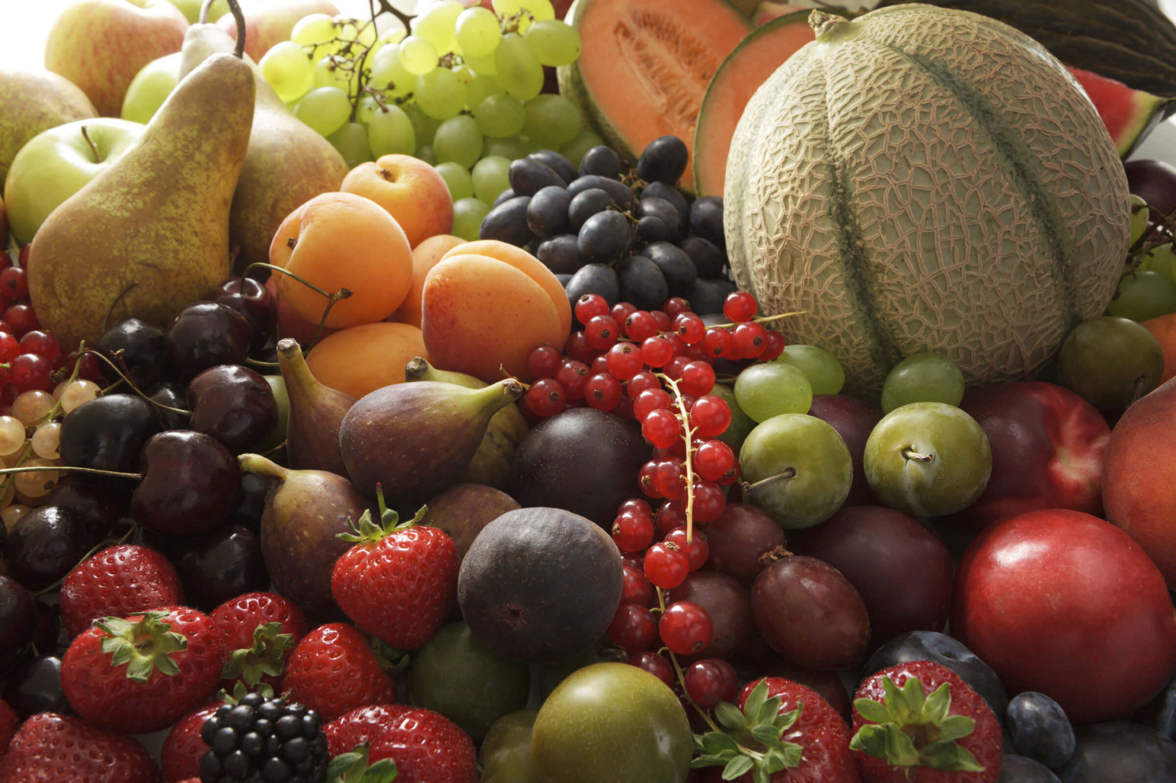 New “Dirty Dozen” List Targets Another Kid Favorite Fruit - Western ...